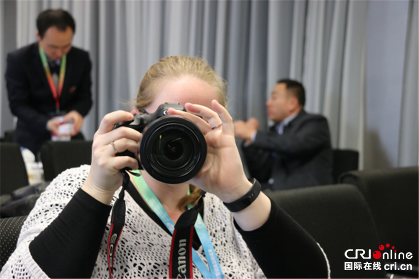 CRI中外记者“闪亮登陆”AWE2018国际媒体日-国际在线