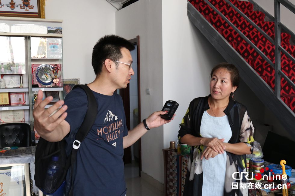 中国人权纪实：走进布里亚特蒙古族传统服饰-国际在线