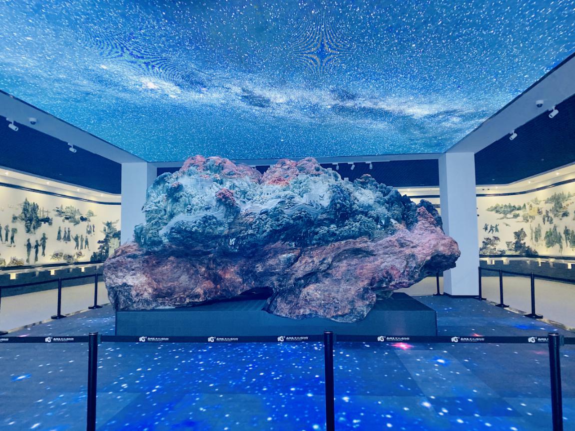 The Giant Jade Great Wall is officially opened to the public in Xiuyan ...