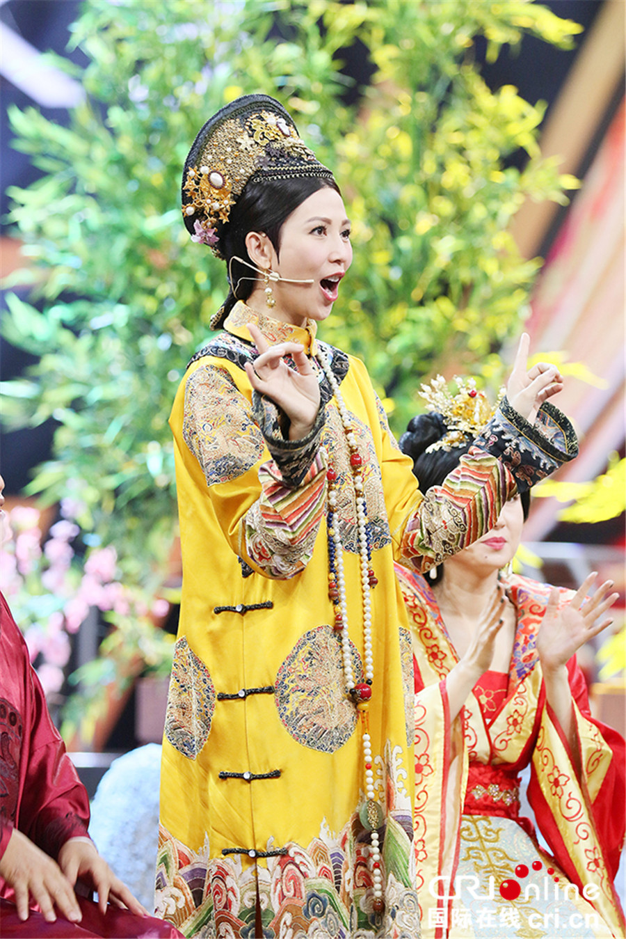 《王牌对王牌》“铁三角重聚”创2017综艺收视新高