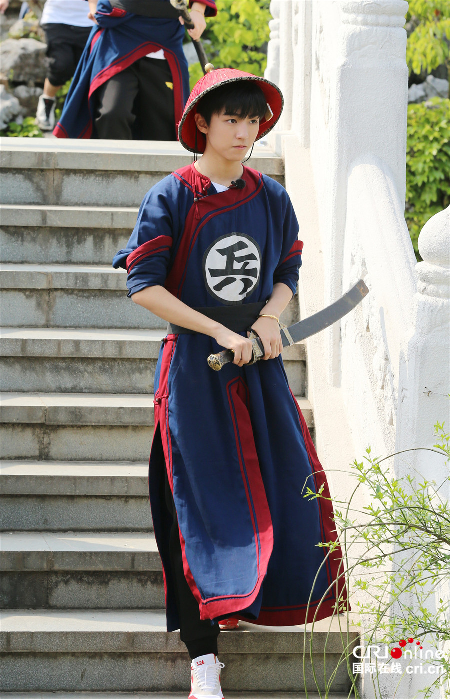 少年穿越逆袭看点连连 王俊凯成"最帅带刀侍卫" - 国际在线移动版